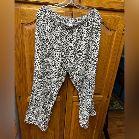 new directions | Intimates & Sleepwear | Leopard Lounge Pants | Poshmark